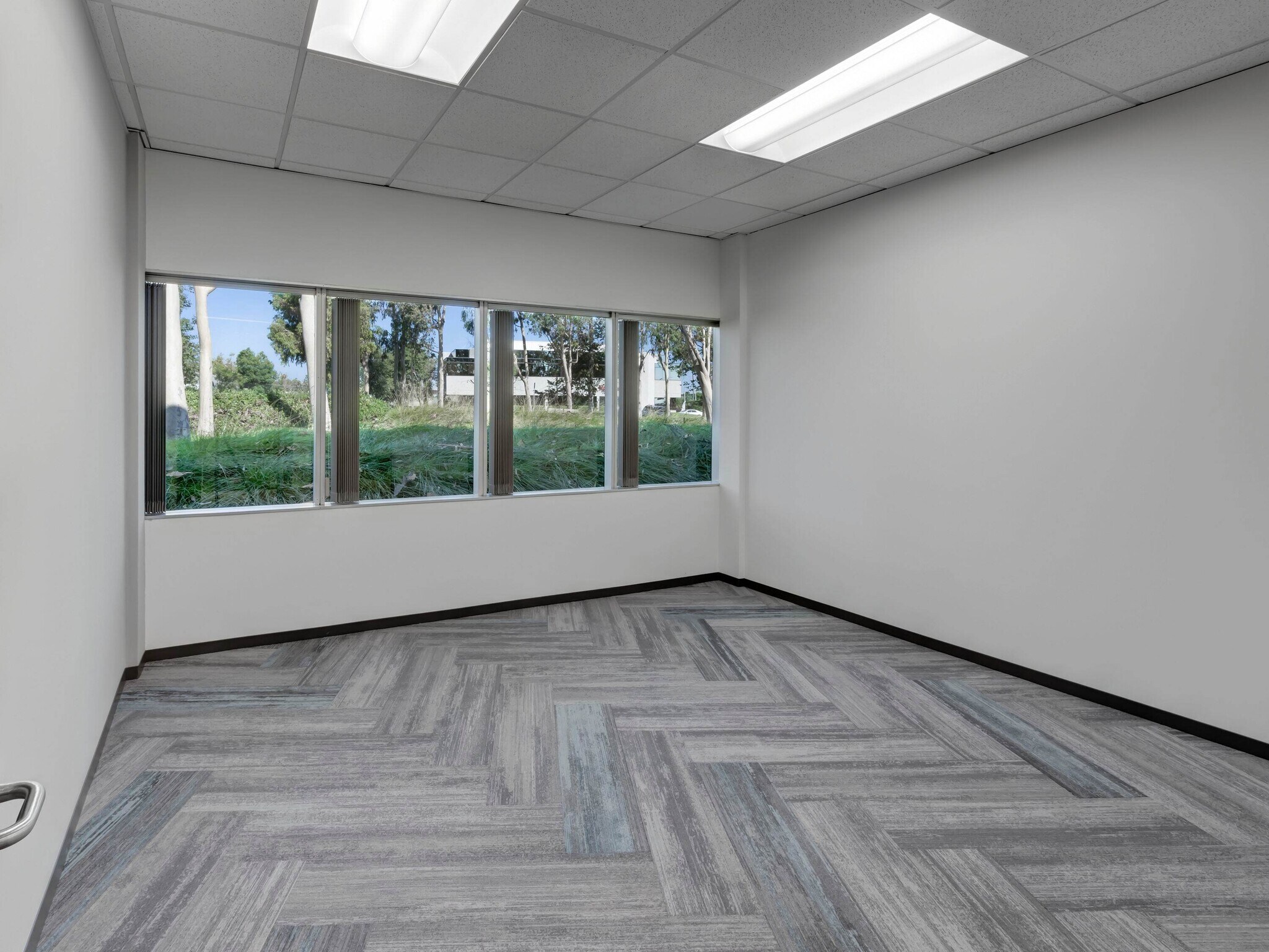 2 Executive Cir, Irvine, CA 92614 - Venture Park | LoopNet