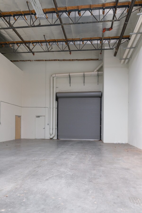 3256 Grey Hawk Ct, Carlsbad, CA 92010 - Flex for Sale | LoopNet