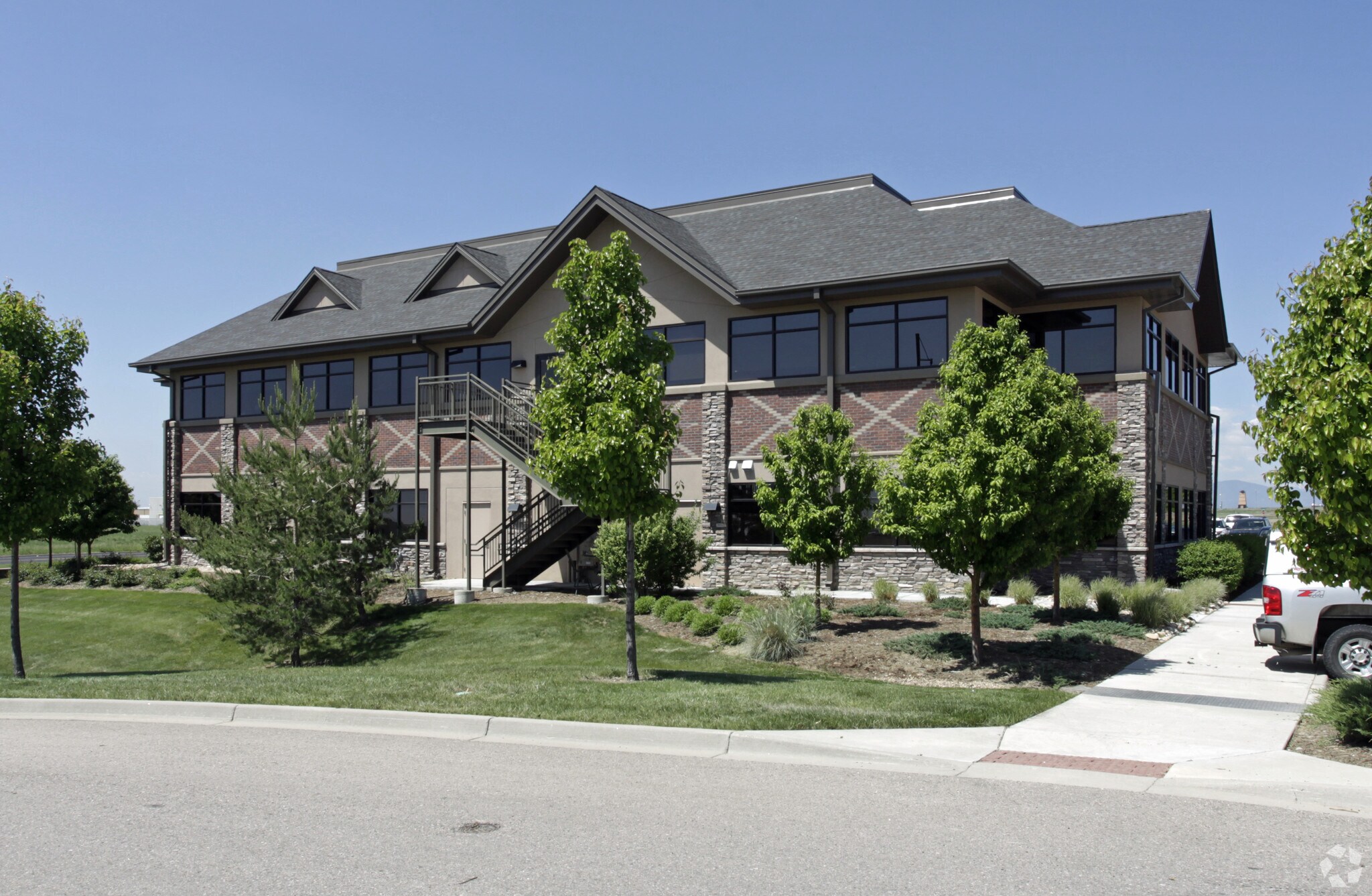 4045 St Cloud Dr Loveland Co 80538 Calahart Bldg Loopnet 