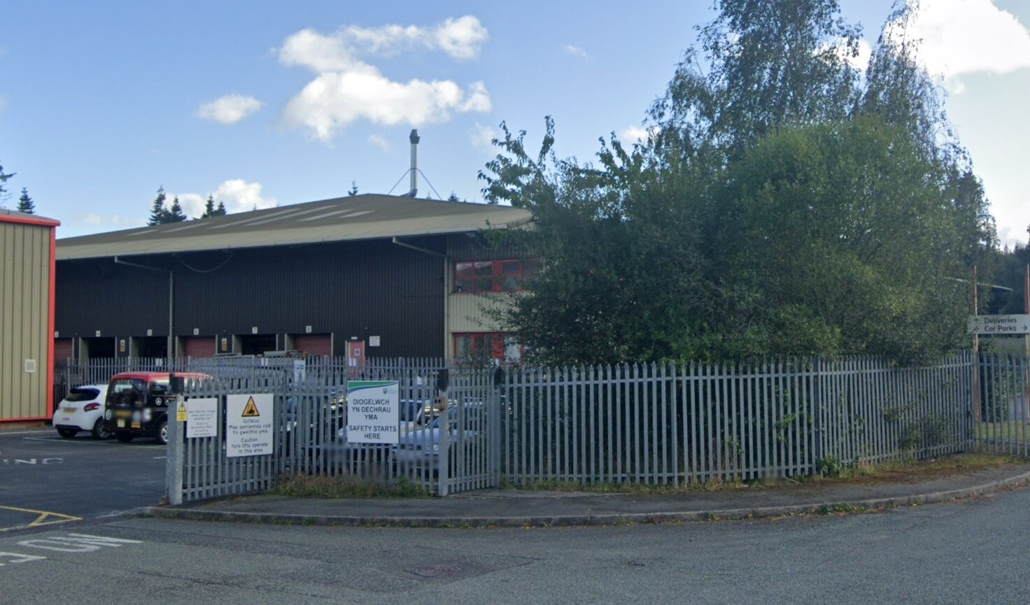 Abergele Rd, Rhyl, LL18 5SQ - Express 25 | LoopNet