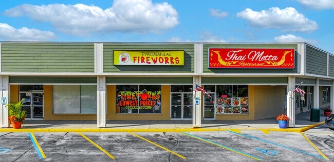 Shopping Centers for Sale | LoopNet