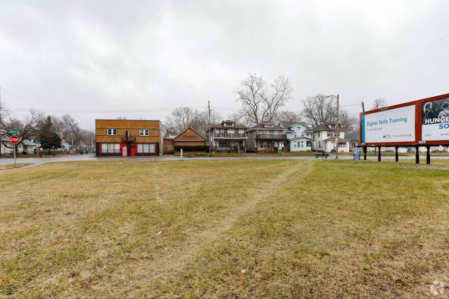 S Cedar St, Lansing, MI 48910 | LoopNet