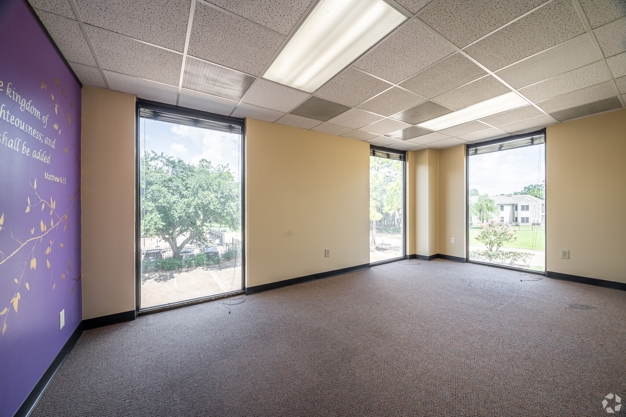 8203 Willow Place Dr S, Houston, TX 77070 - Willow Chase Crossing | LoopNet
