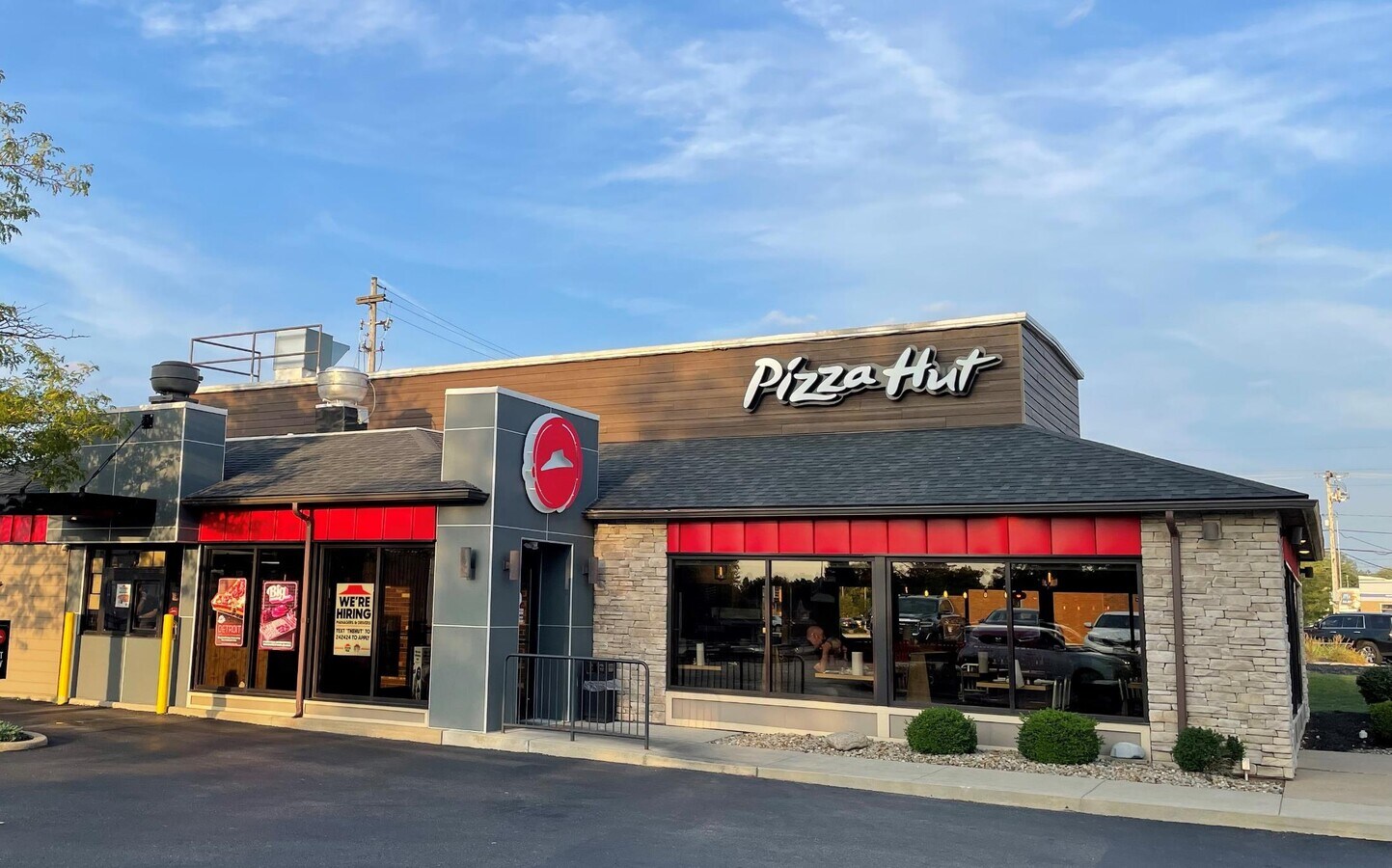 142 Great Oaks Trl, Wadsworth, OH 44281 | LoopNet