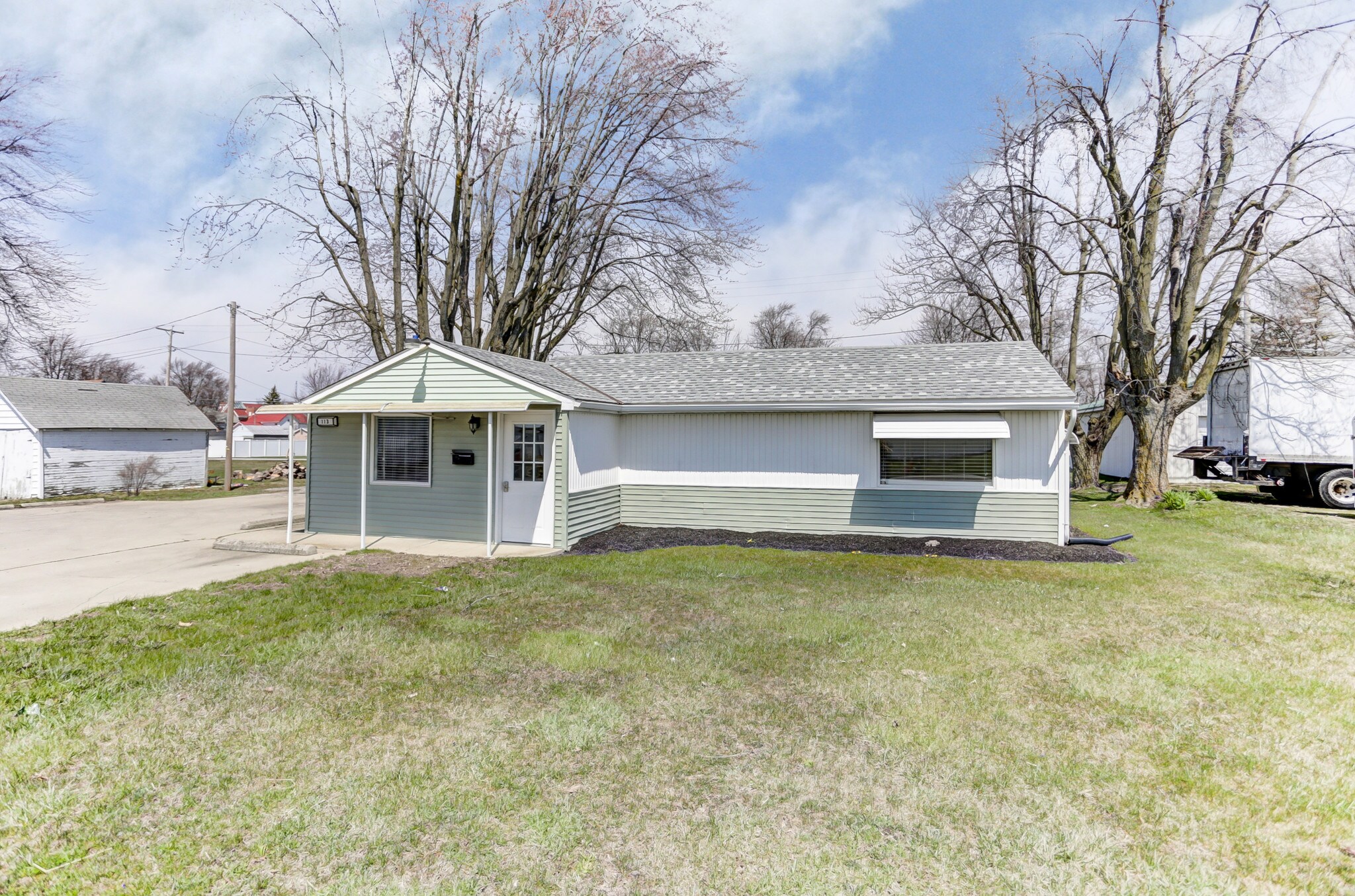 113 E Kiracofe Ave, Lima, OH 45807 | LoopNet 113 E Kiracofe Ave, Lima, OH 45807 | LoopNet