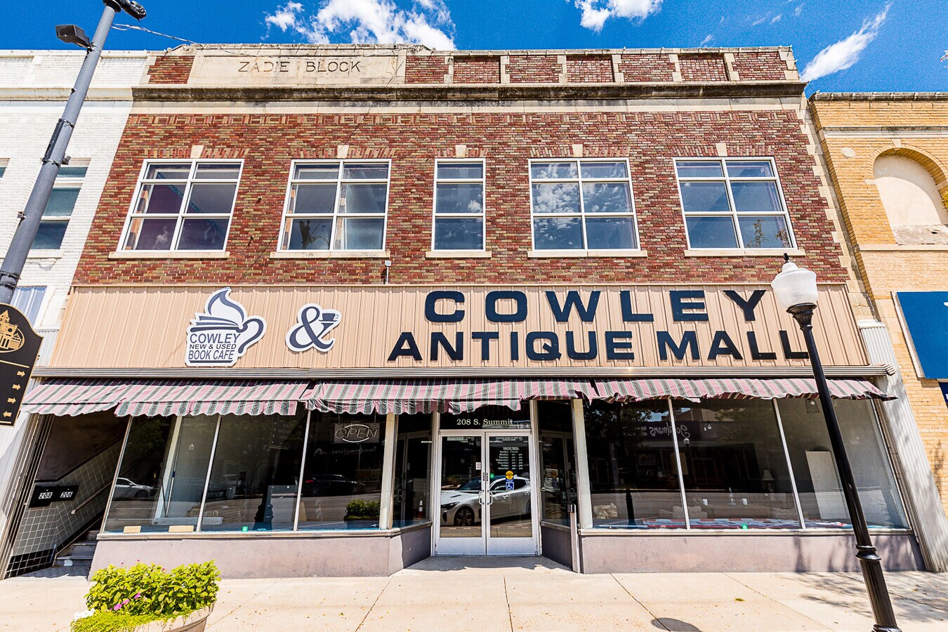 208 S Summit St, Arkansas City, KS 67005 | LoopNet