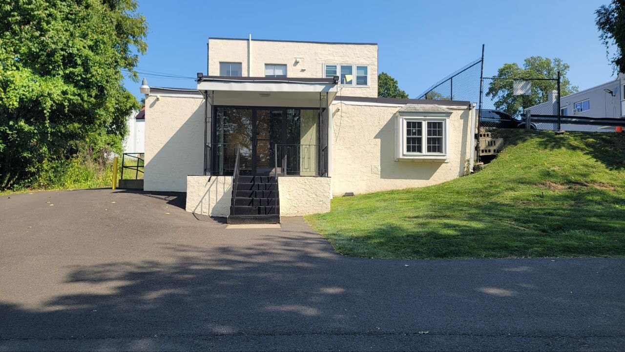 90 Bustleton Pike, Feasterville, PA 19053 | LoopNet