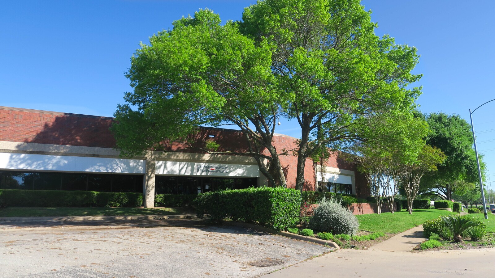 3019 Alvin Devane Blvd, Austin, TX 78741 | LoopNet