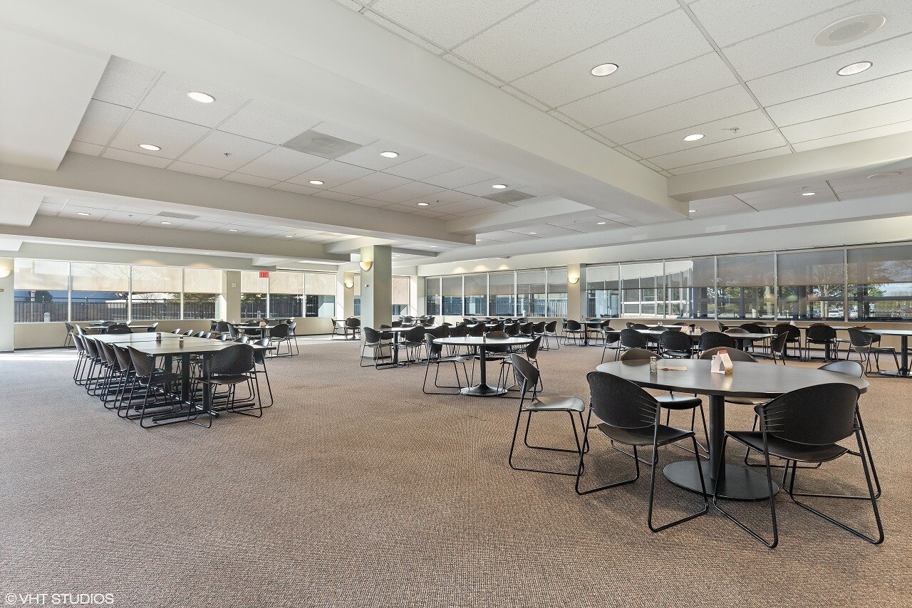 1707 N Randall Rd, Elgin, IL 60123 - Fischer Corporate Center | LoopNet