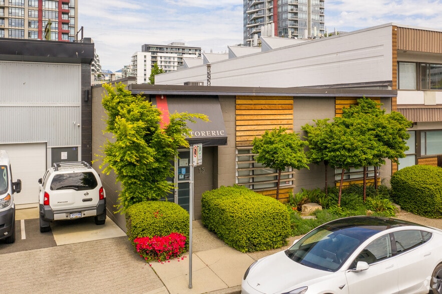 15 E 3rd Ave, Vancouver, BC V5T 1C5 | LoopNet