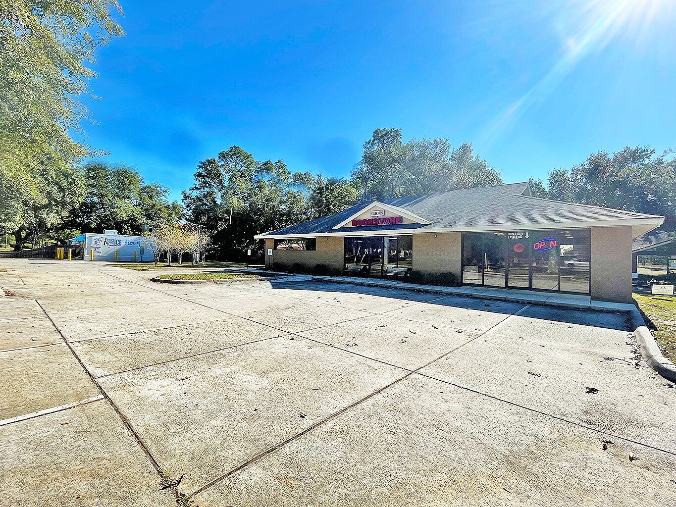 6109 Old Shell Rd, Mobile, AL 36608 - Retail for Lease | LoopNet