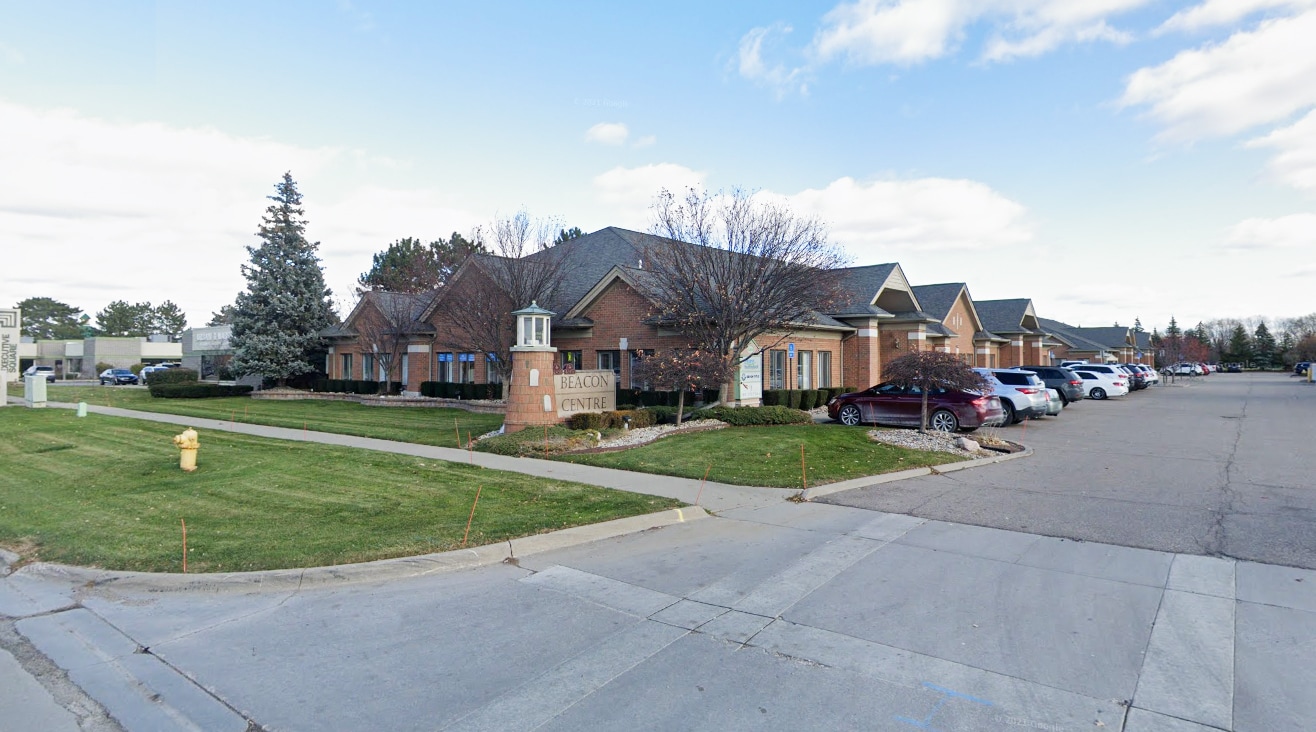 42452 Hayes Rd, Clinton Township, MI 48038 | LoopNet