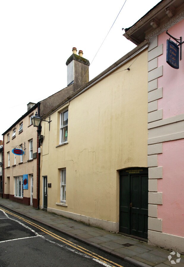 11A Lion St, Brecon, POW LD3 7HY | LoopNet