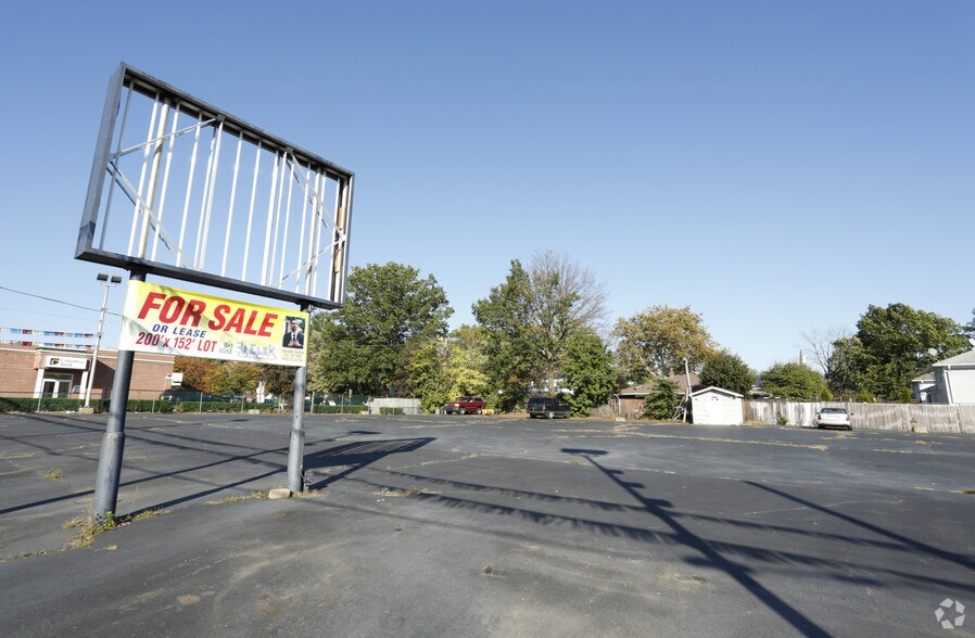 588 Amboy Ave, Woodbridge, NJ 07095 | LoopNet