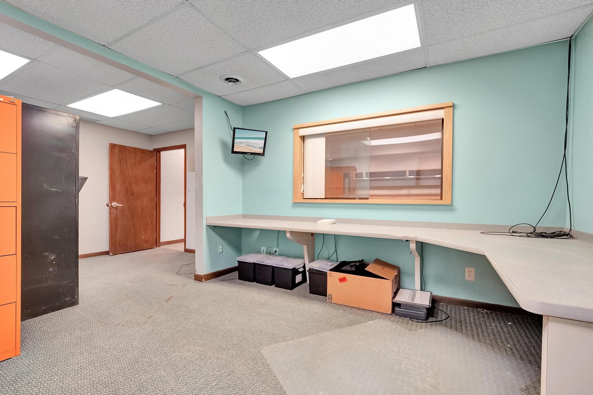 1371 Inkster Rd, Inkster, MI 48141 - Office for Sale | LoopNet