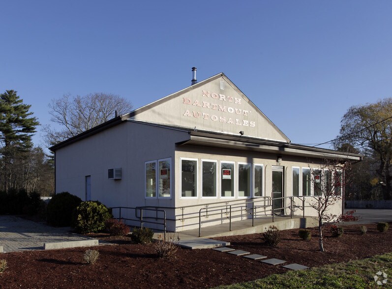 734 State Rd, North Dartmouth, MA 02747 - Retail for Sale | LoopNet 734 State Rd, North Dartmouth, MA 02747 - Retail for Sale | LoopNet