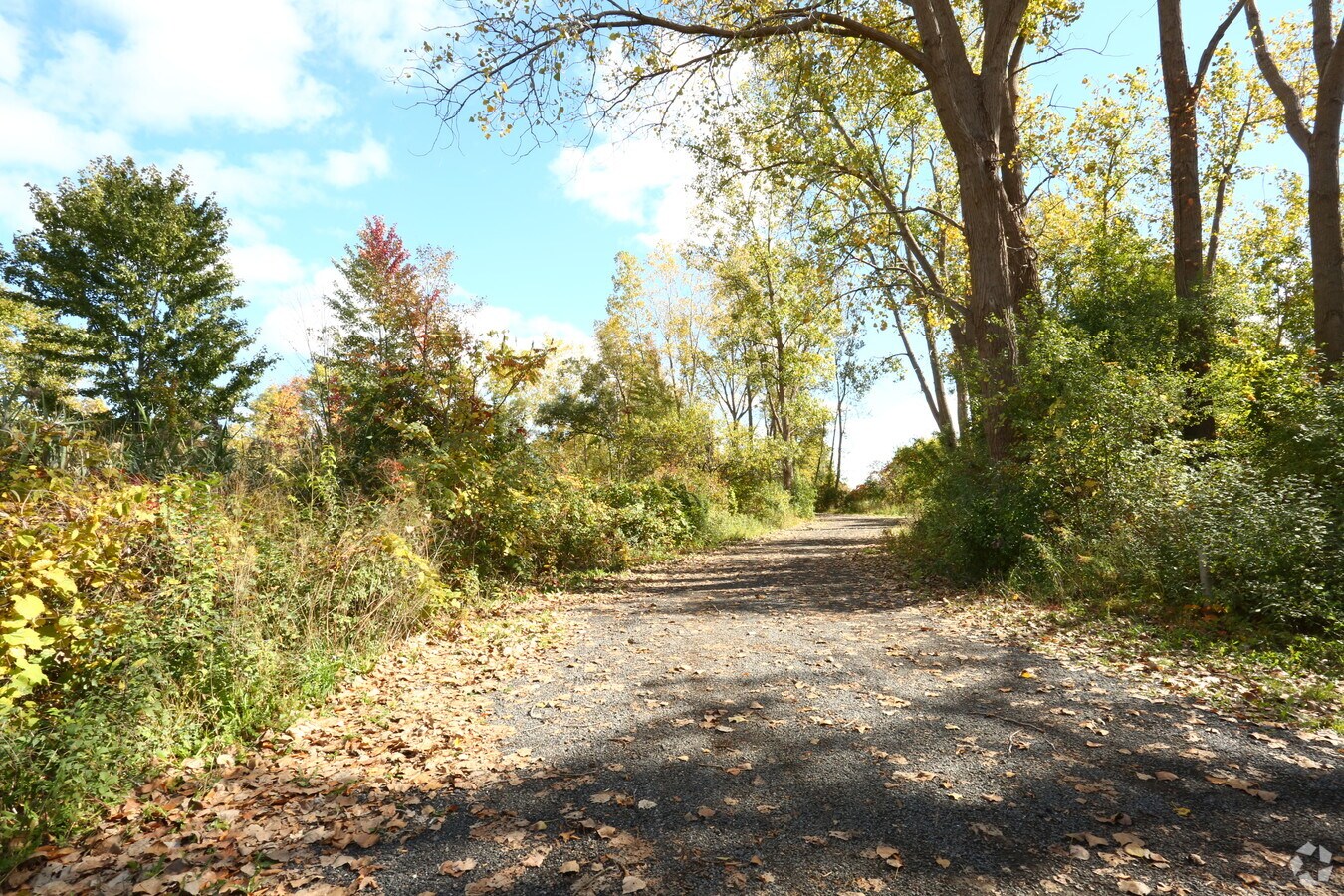 7506 Chubb Rd, Northville, MI 48167 | LoopNet