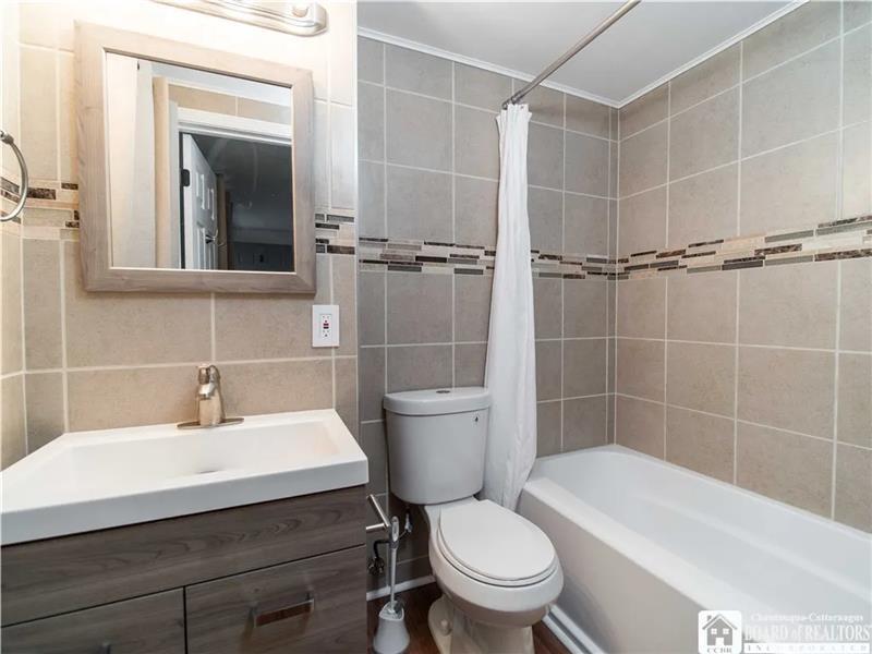 363 Lake Shore Dr W, Dunkirk, NY 14048 - The Dunkirk Motel | LoopNet