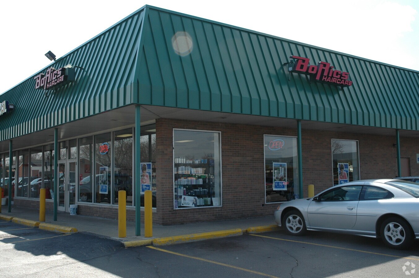 15162-15196 E 13 Mile Rd, Warren, MI 48088 | LoopNet