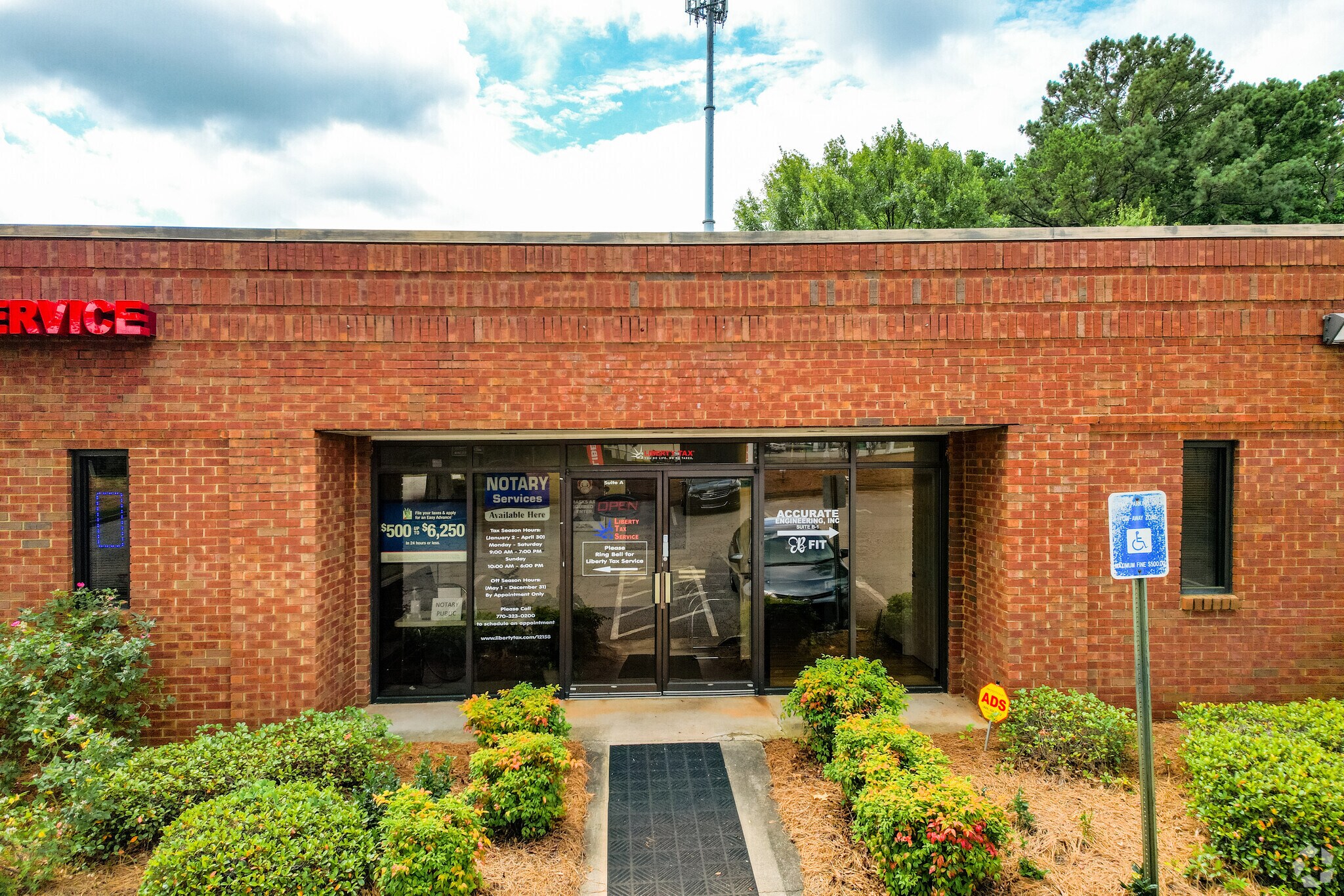 5353 Fairington Rd, Lithonia, GA 30038 - In Front of Walmart and Lowes ...