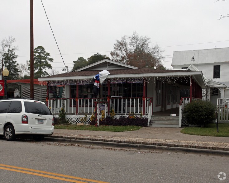 310 Gentry St, Spring, TX 77373 | LoopNet