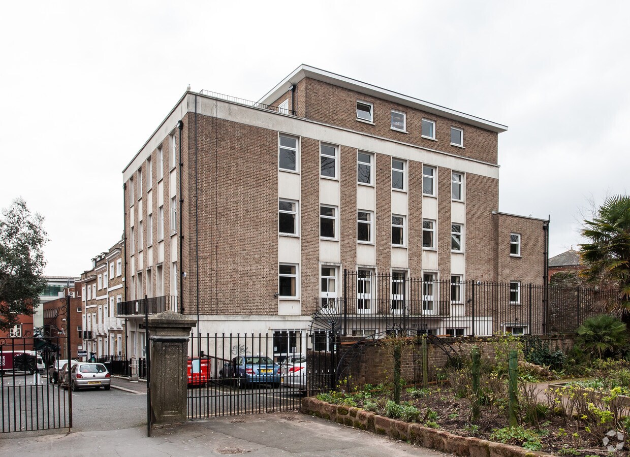 1-2 Northernhay Pl, Exeter, DEV EX4 3QH | LoopNet