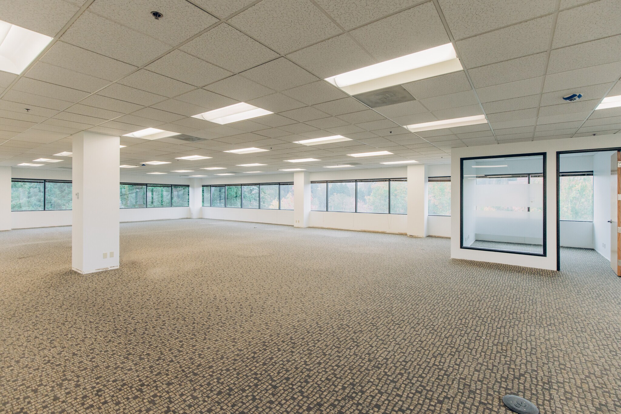 5 Centerpointe Dr, Lake Oswego, OR 97035 - 5 Centerpointe | LoopNet