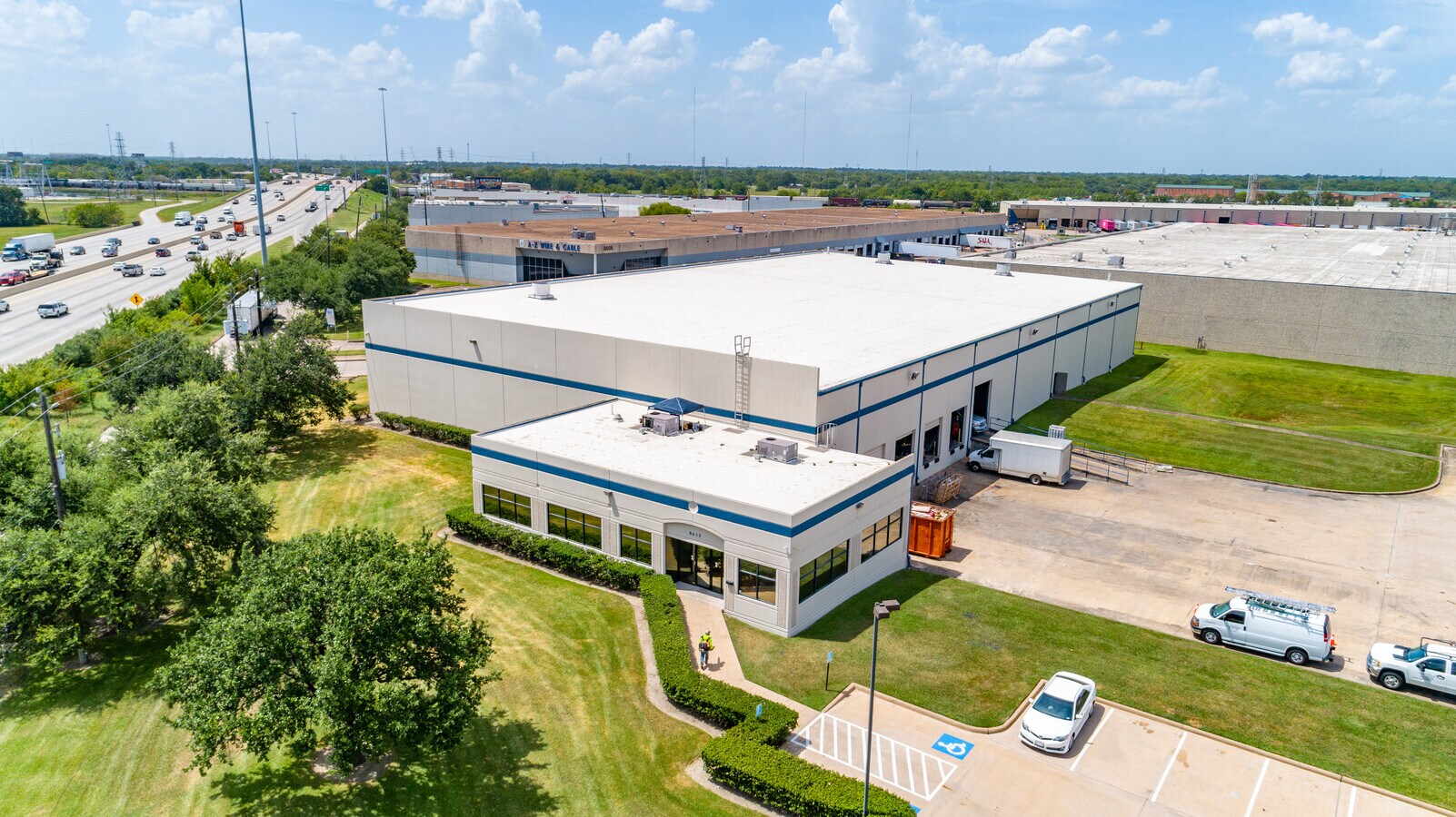 8615 North Loop E, Houston, TX 77029 | LoopNet