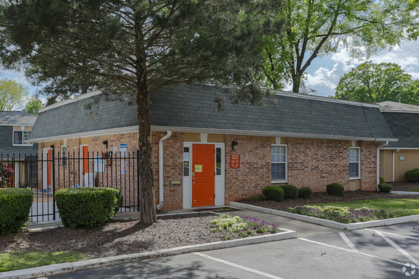 2420 Heaton Rd, East Point, GA 30344 | LoopNet