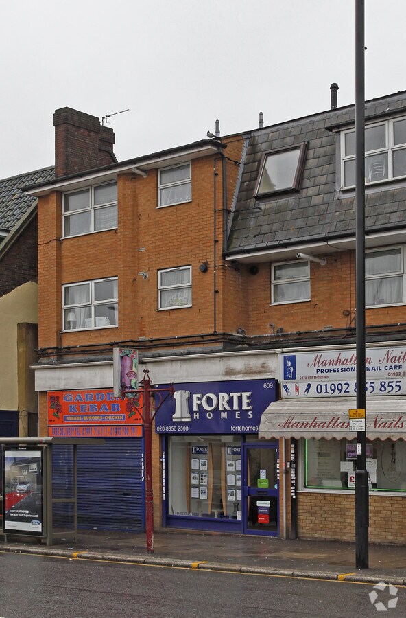 609 Hertford Rd, Enfield, EN3 6UP | LoopNet