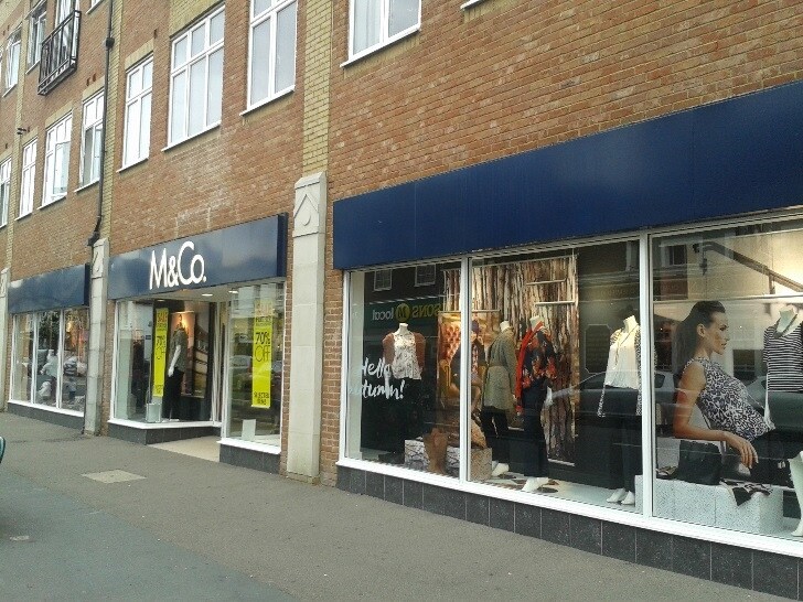 29 High St, Horley, RH6 7BH | LoopNet