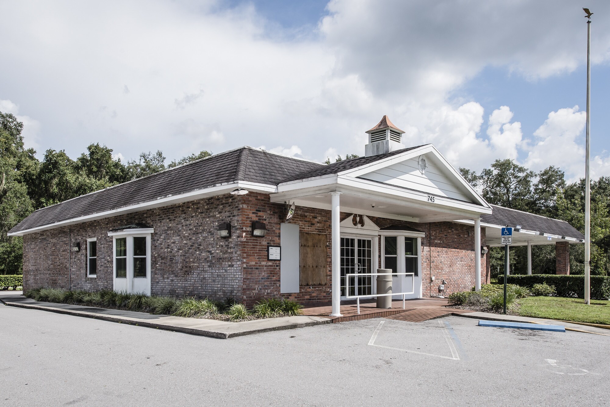 745 S Broad St, Brooksville, FL 34601 | LoopNet