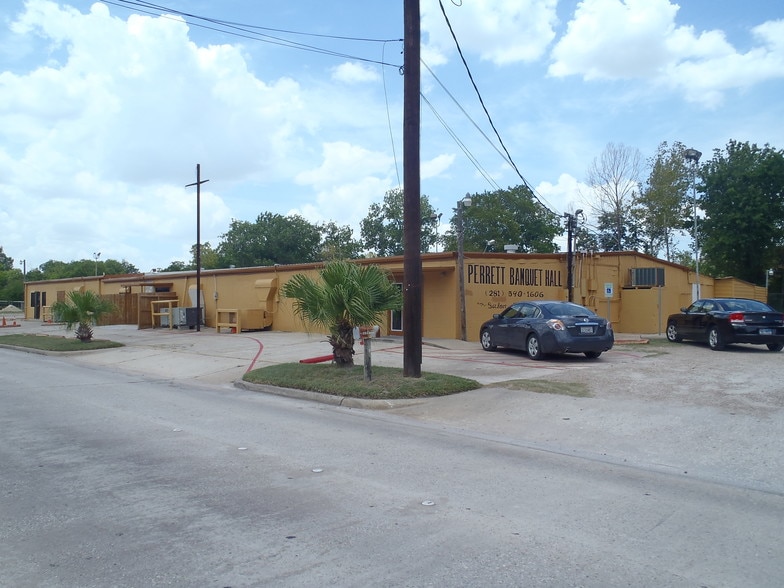 3801 Hopper Rd, Houston, TX 77093 | LoopNet