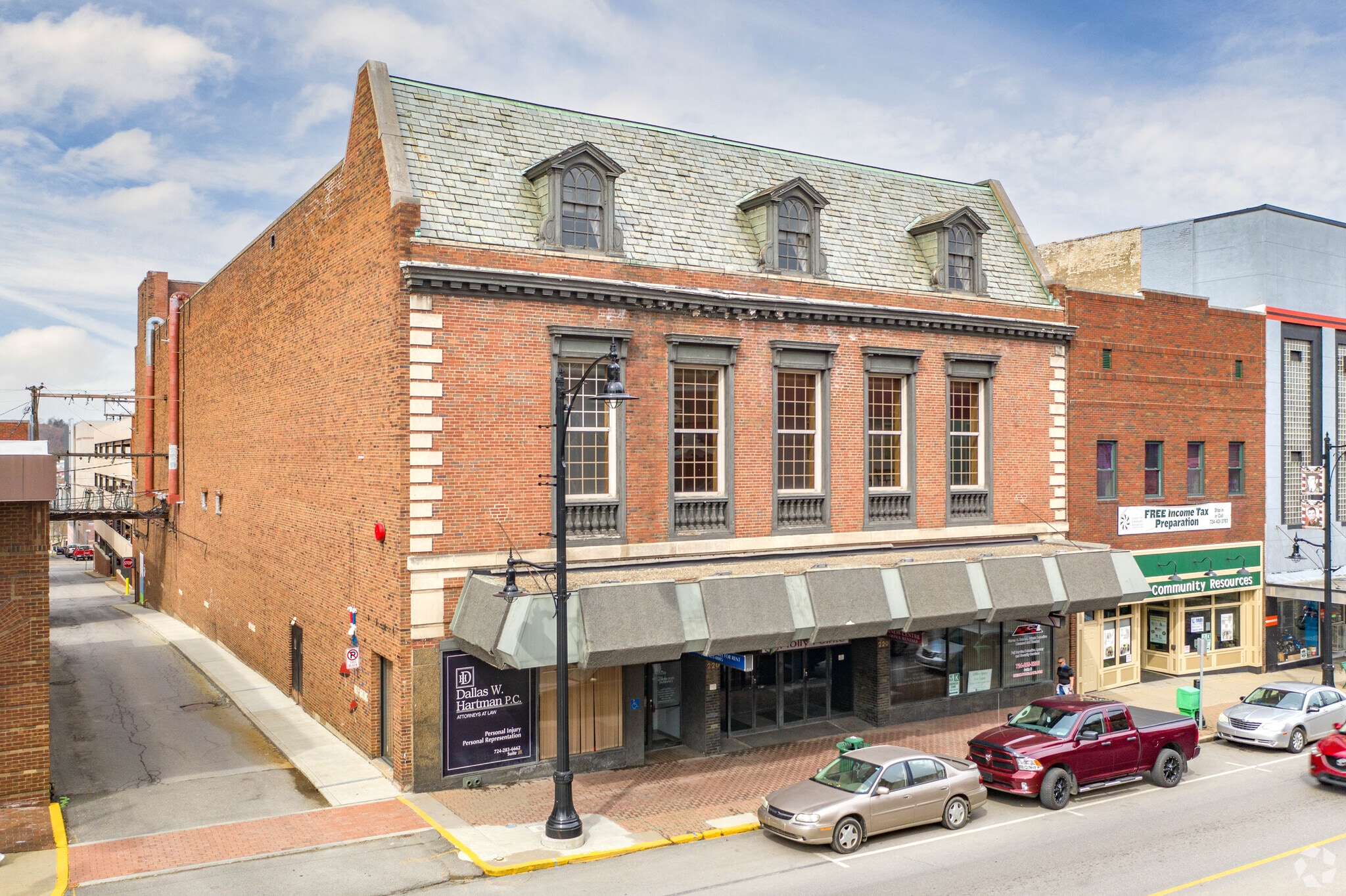 220 S Main St, Butler, PA 16001 - Holly Pointe Centre | LoopNet