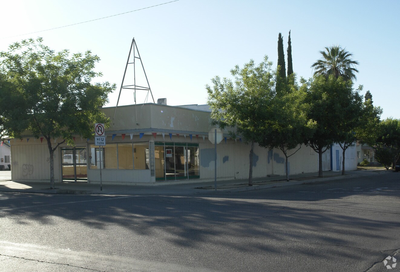 1390 11th St, Reedley, CA 93654 | LoopNet