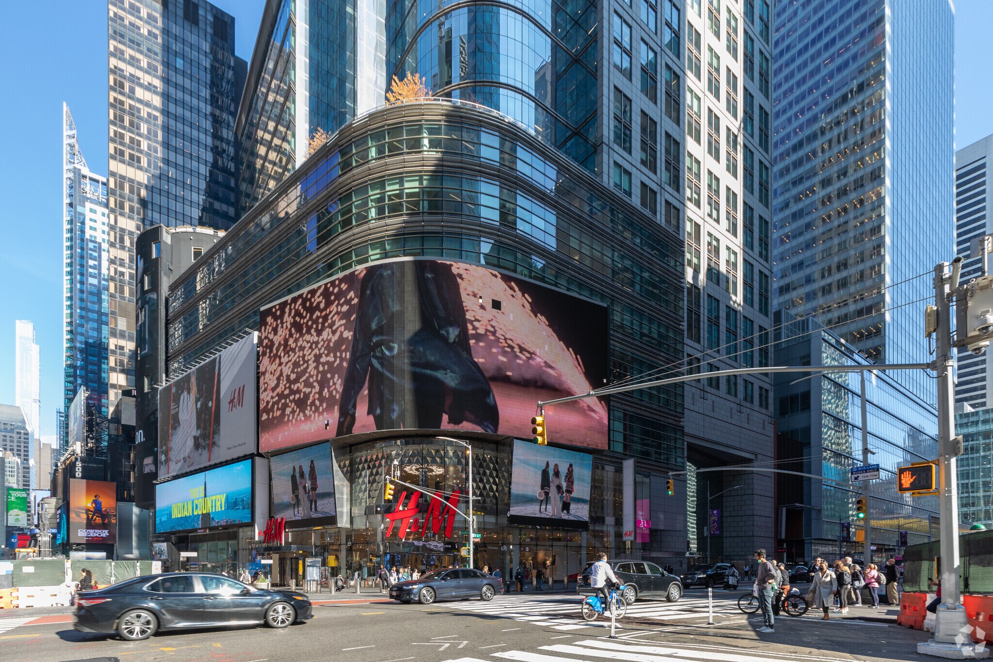 151 W 42nd St, New York, NY 10036 - One Five One | LoopNet