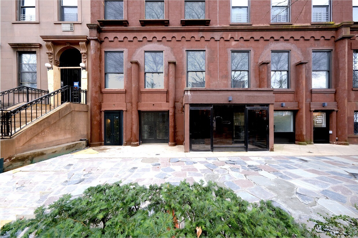104 1st Pl, Brooklyn, NY 11231 | LoopNet