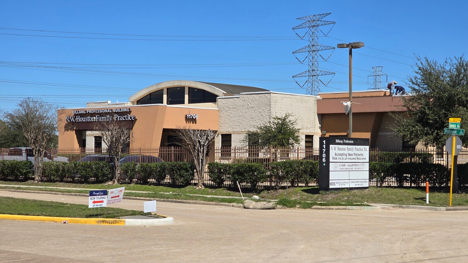 11706 Fallbrook Dr, Houston, TX 77065 - Office for Sale | LoopNet