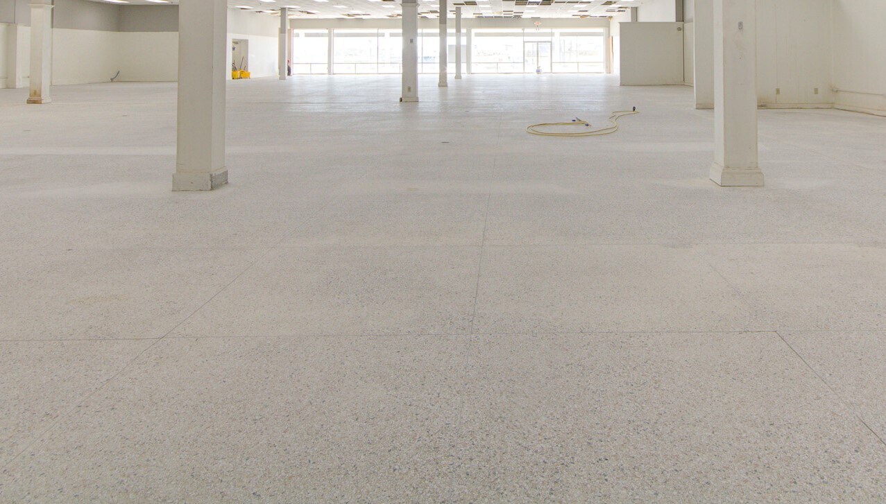 1520 6th Ave SE, Decatur, AL 35601 - Decatur Shopping Center | LoopNet