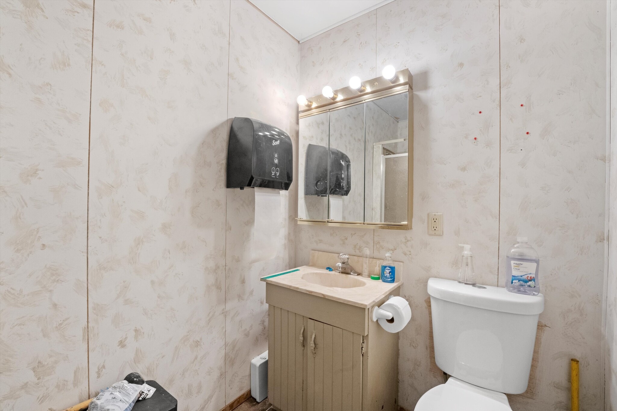 2451 N Harlem Ave, Chicago, IL 60707 - Keystone Printing | LoopNet