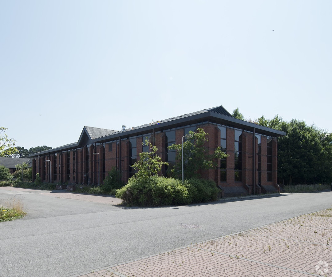 Kearsley Rd, Ripon, HG4 2RL | LoopNet