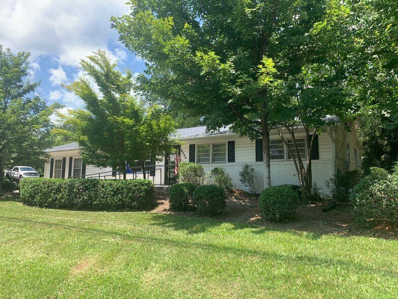 6244 Tryon Rd, Cary, NC 27518 | LoopNet