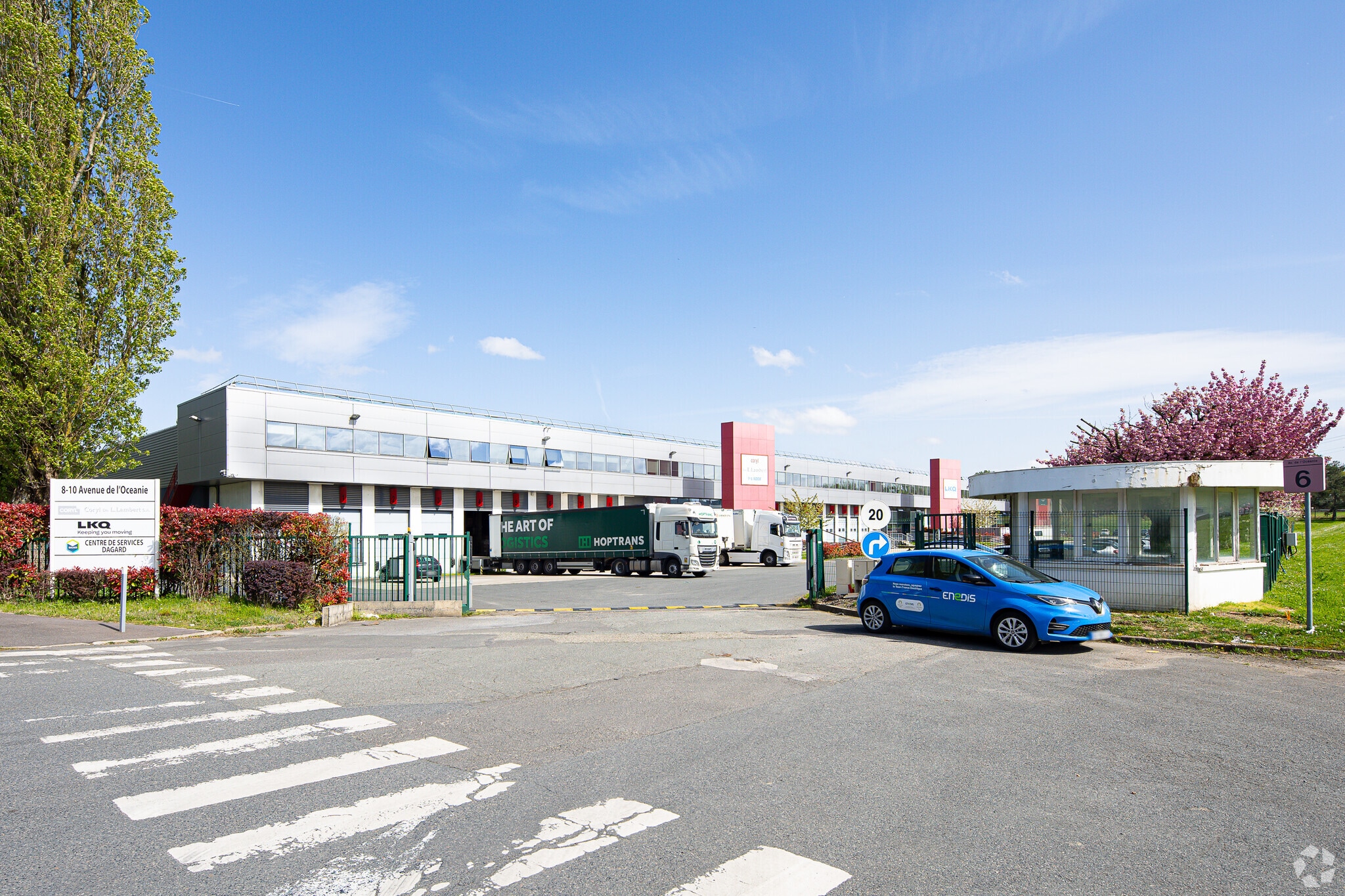 8-10 Avenue De l'Océanie, 91940 Les Ulis - Industrial for Lease | LoopNet