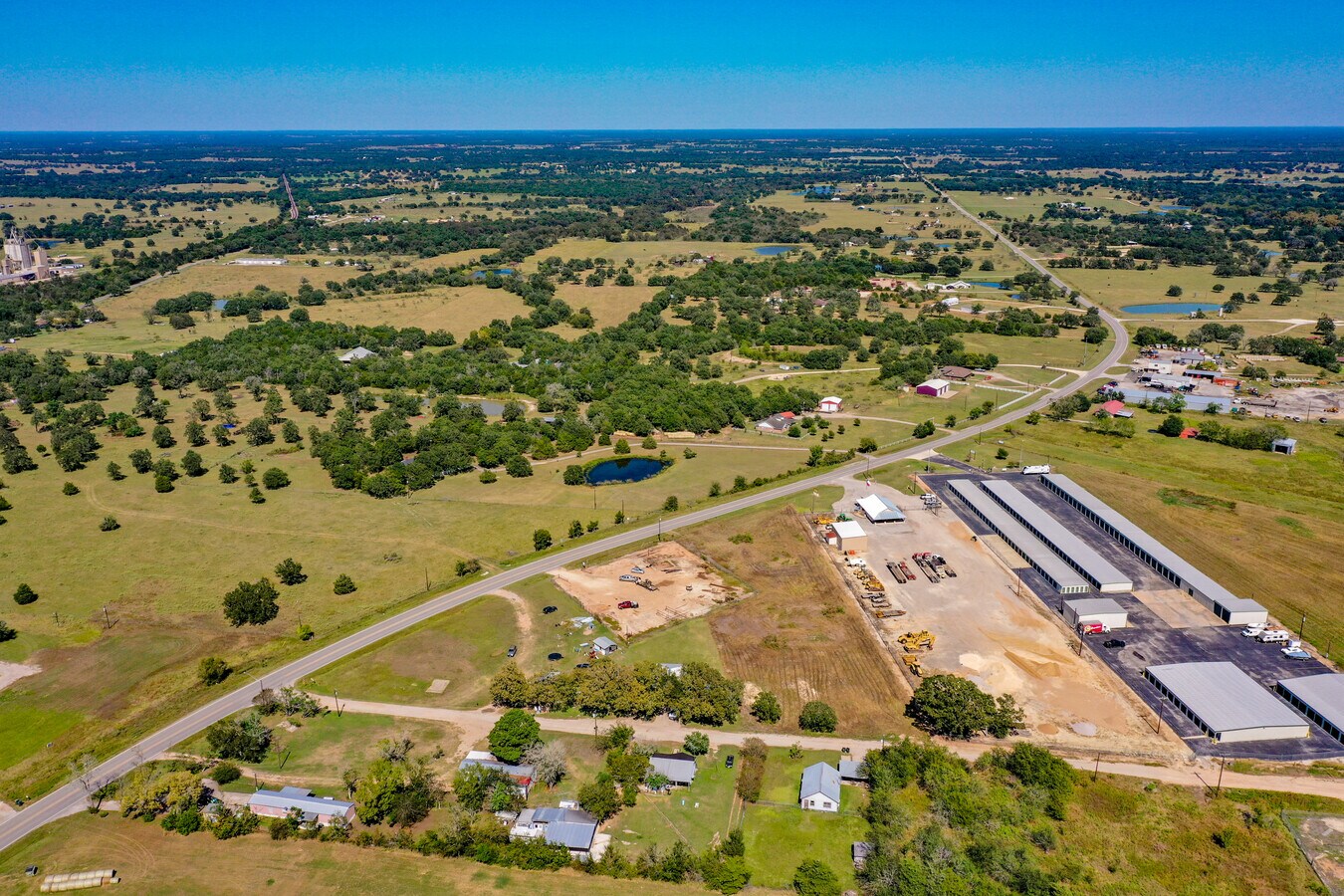 1402 FM 141, Giddings, TX 78942 | LoopNet