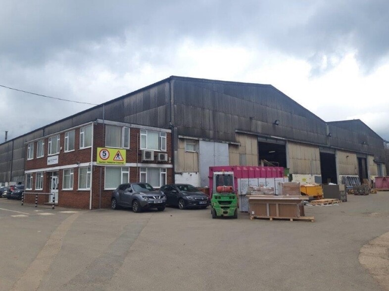 Pytchley Lodge Rd, Kettering, NN15 6AL | LoopNet