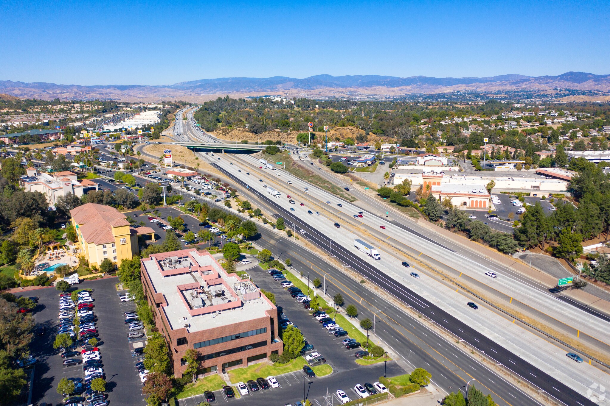 25129 The Old Rd, Stevenson Ranch, CA 91381 - Sunset Pointe Plaza | LoopNet