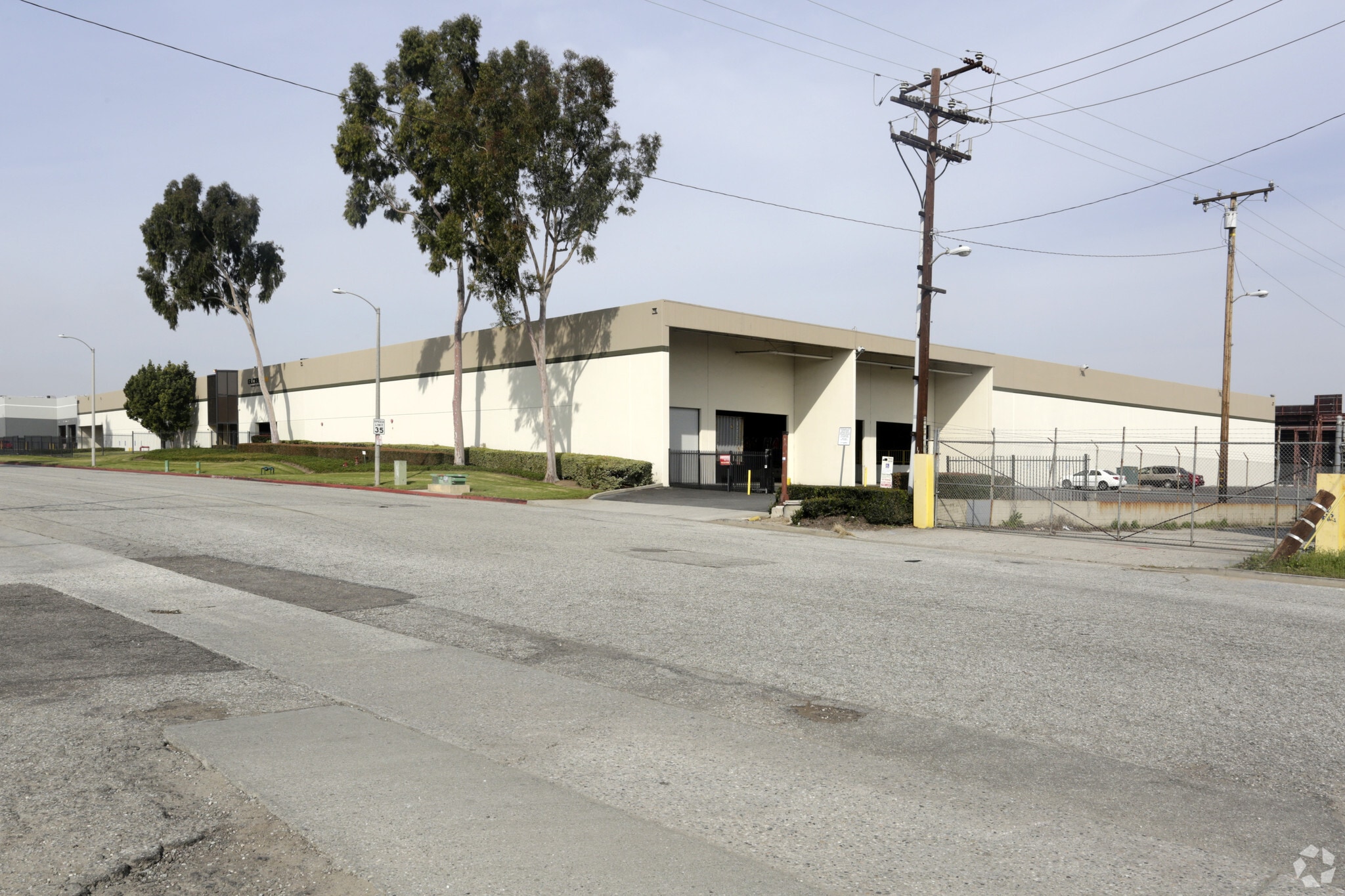 255 W Manville St, Compton, CA 90220 - Bldg 6 | LoopNet