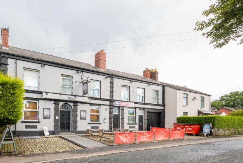 144 Liverpool Rd Skelmersdale Wn8 8bx Loopnet