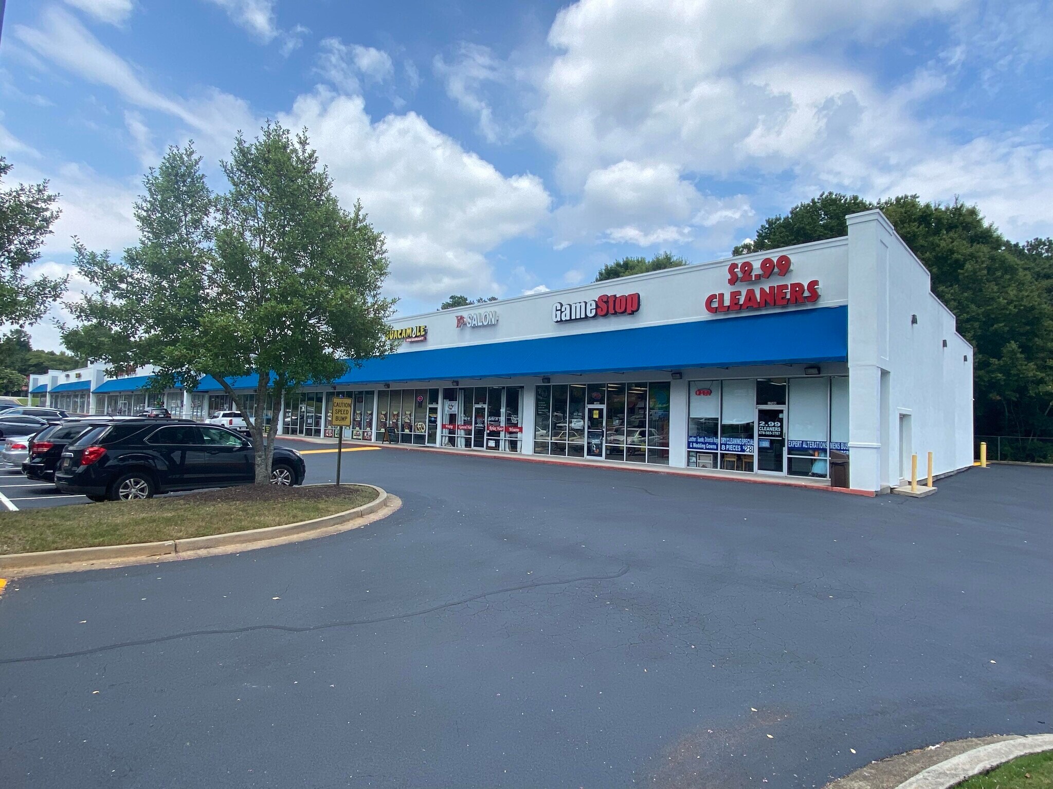 697 Davis Rd, Stockbridge, GA 30281 - Davis Pavillion | LoopNet