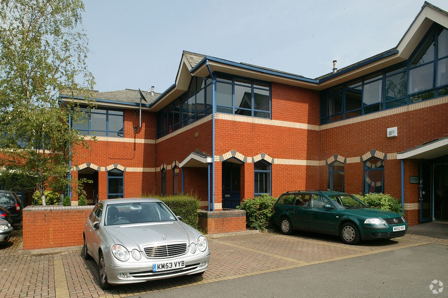 Walnut Tree Clos, Guildford, GU1 4UX - Office for Lease | LoopNet